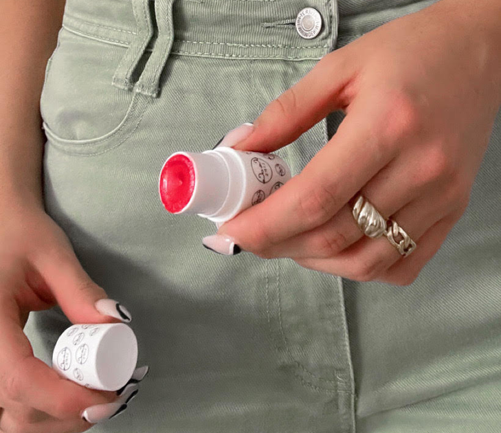 Best Natural Lip Balm of 2024: Healthy Lips with La La Leaf
